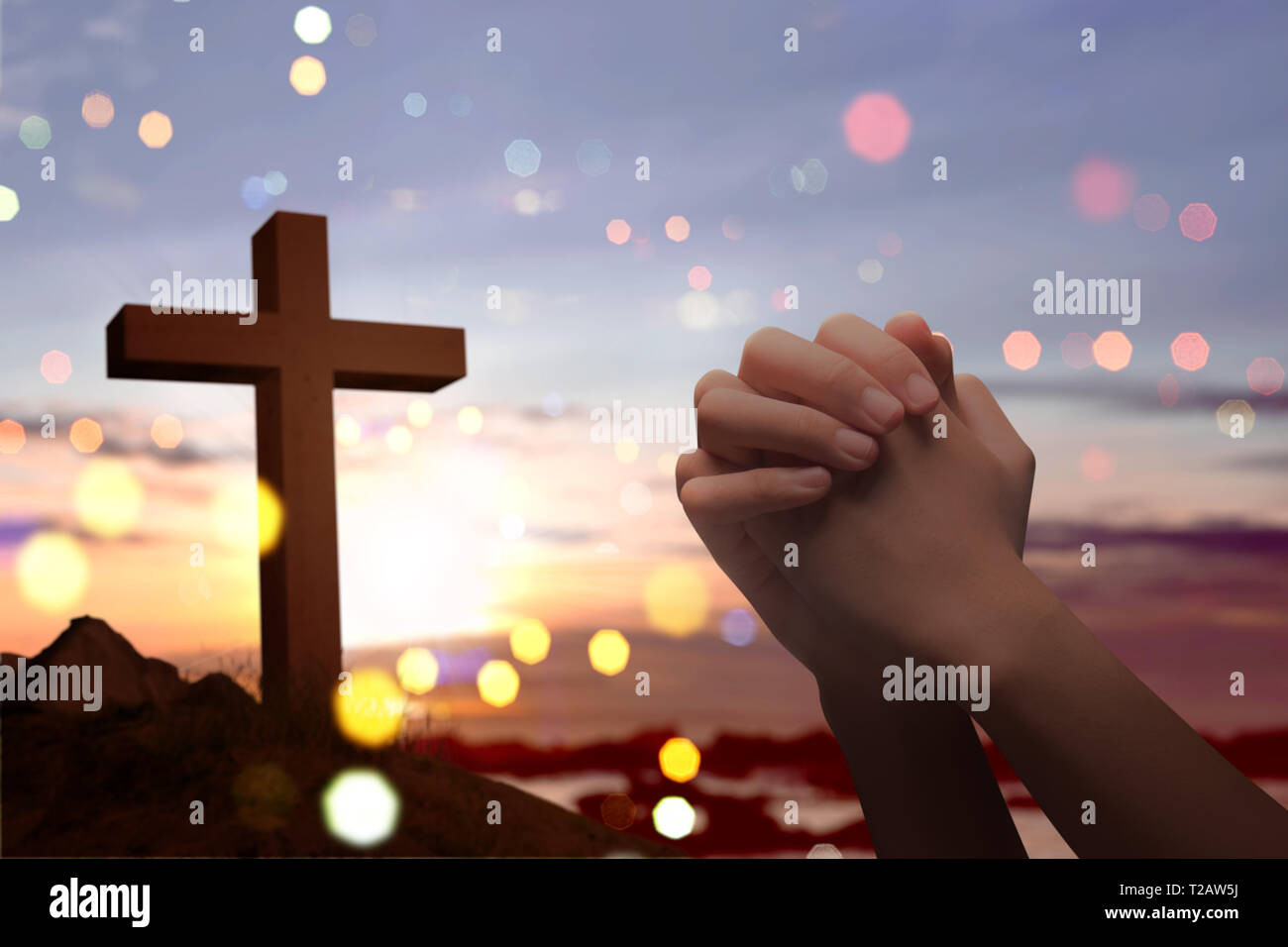 Praying Hands With Cross Wallpaper