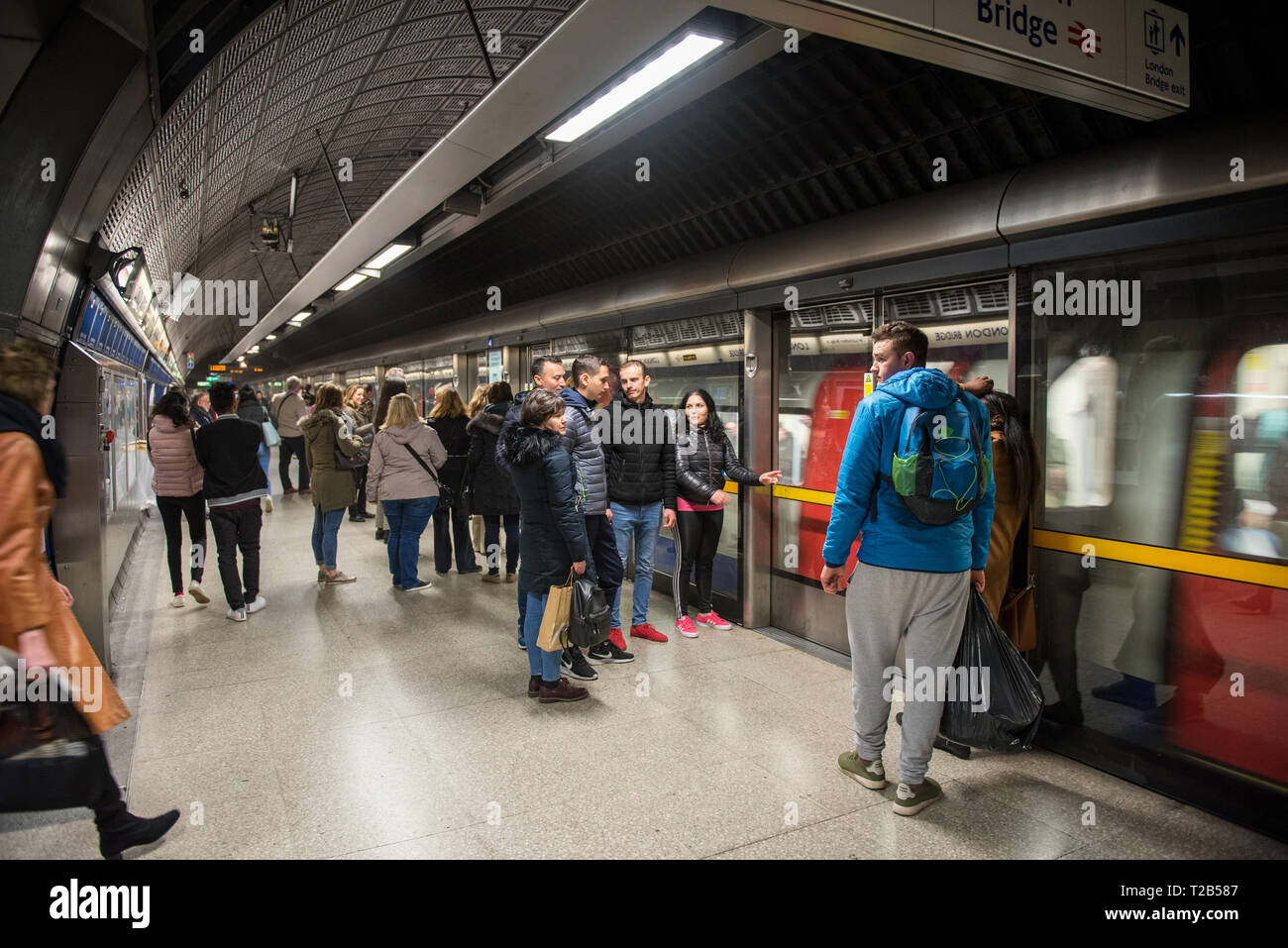 Tube train movement speed blur london underground motion hi-res stock ...