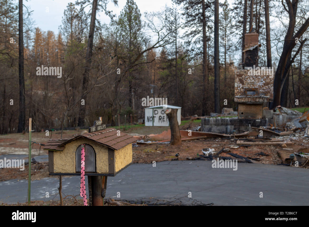 Paradise Fire Aftermath Stock Photo - Alamy