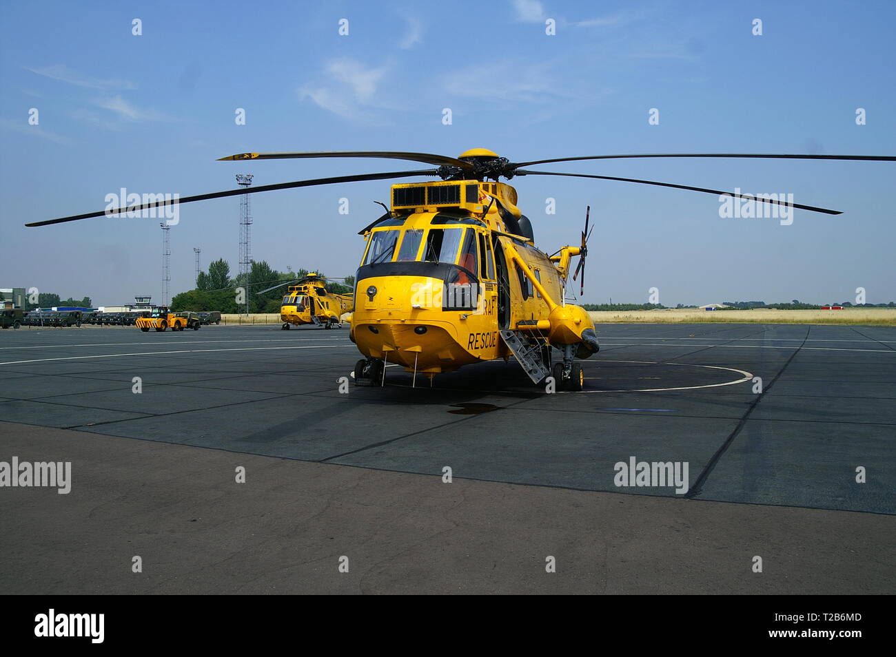 Raf leconfield hi-res stock photography and images - Alamy