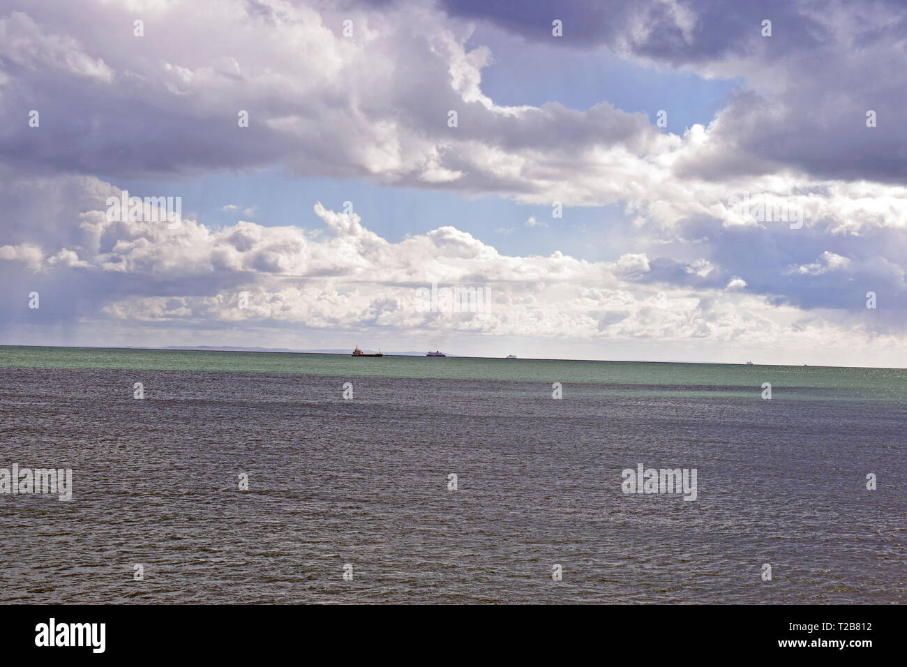 English sky hi-res stock photography and images - Alamy