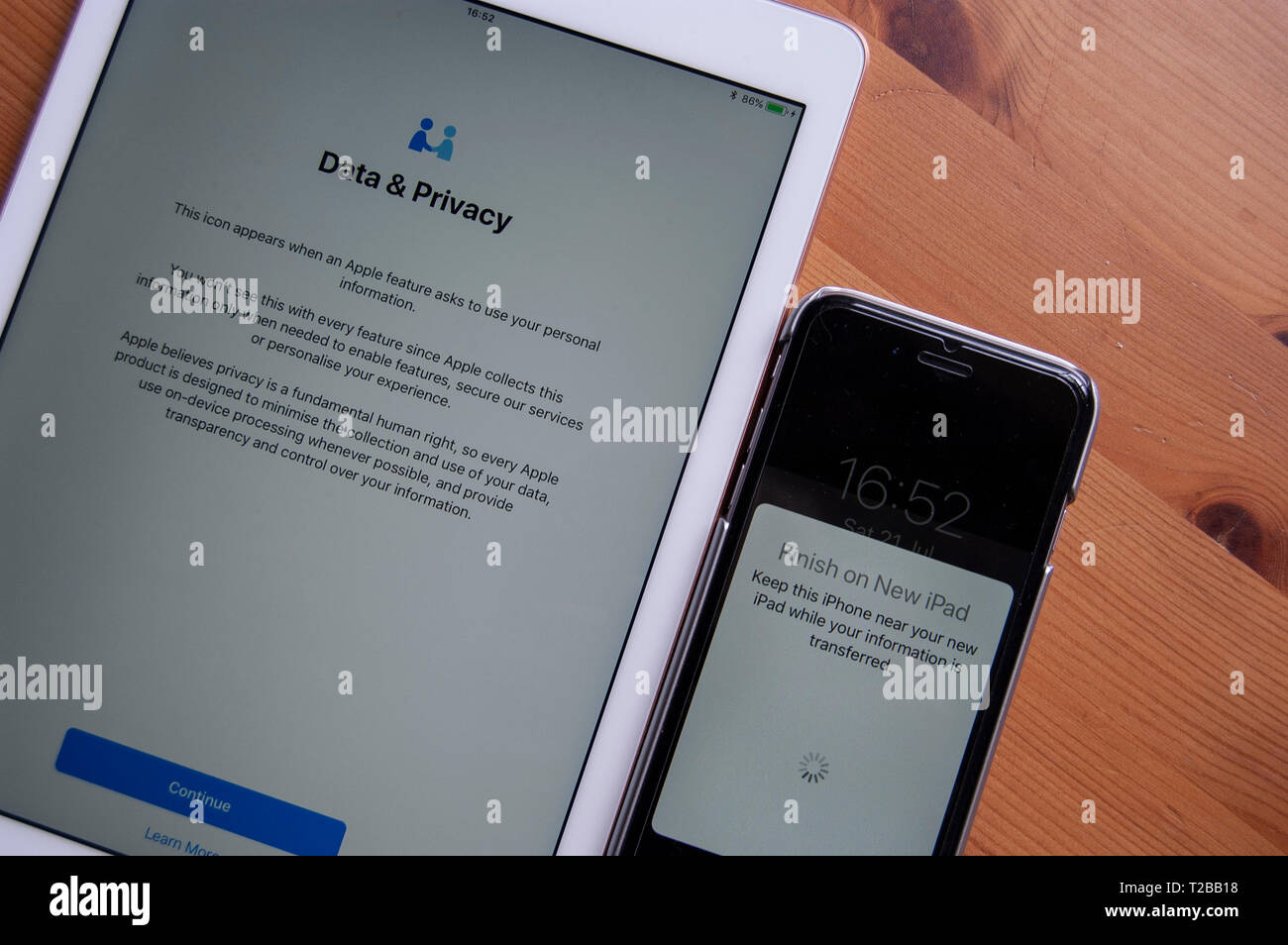 Icloud storage hi-res stock photography and images - Alamy