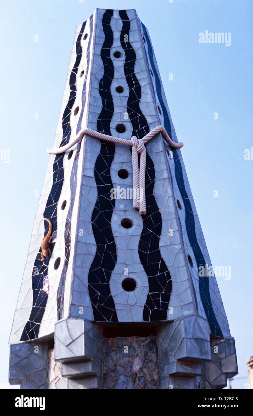 Palau guell gaudi hi-res stock photography and images - Alamy