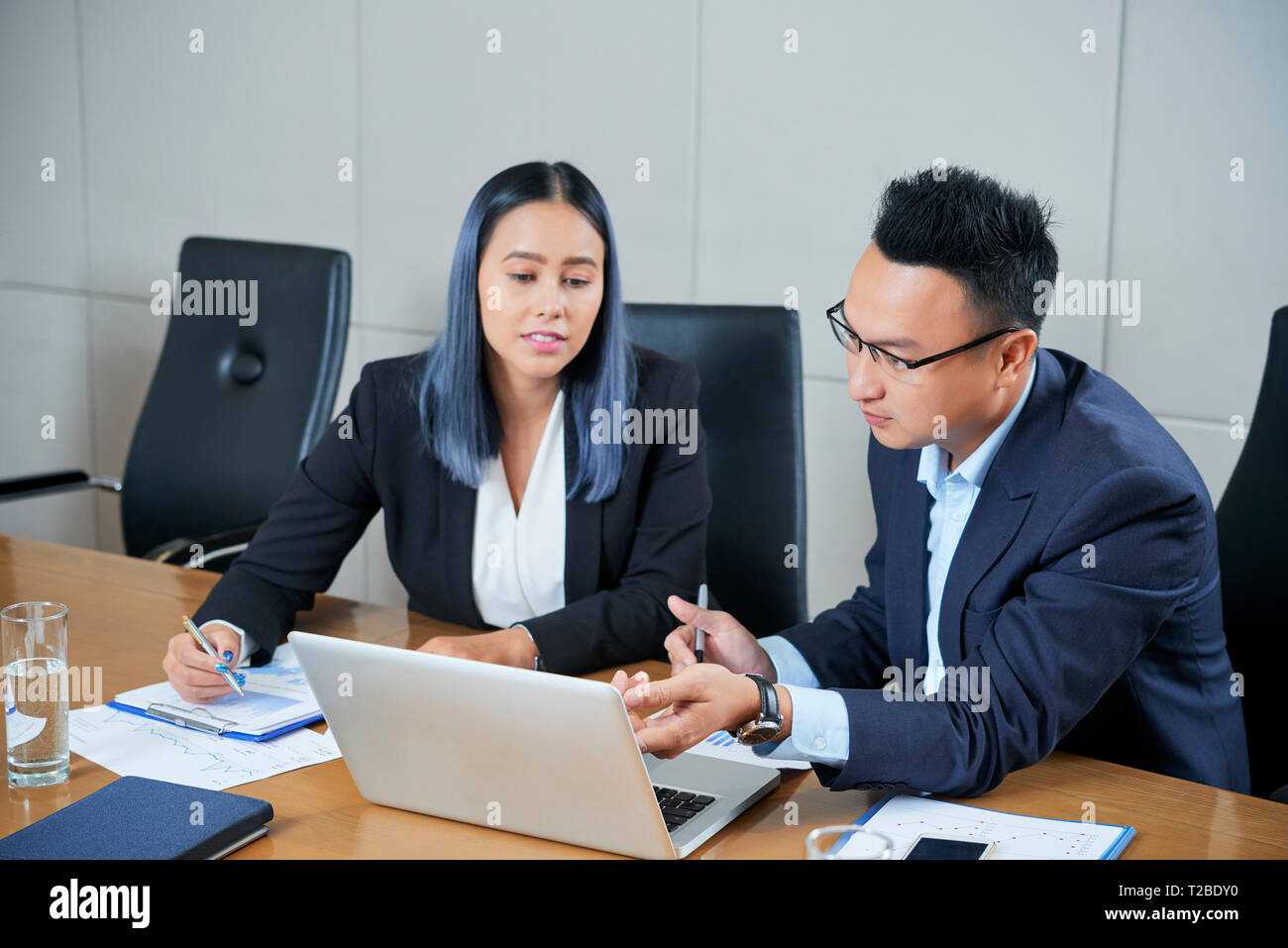 Colleague development hi-res stock photography and images - Alamy