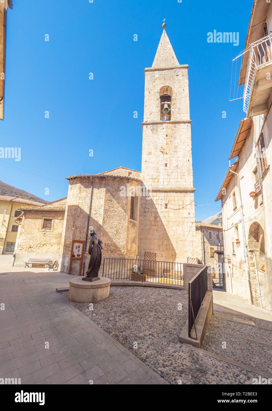 Scanno (Abruzzo, Italy) - The medieval village of Scanno in the ...