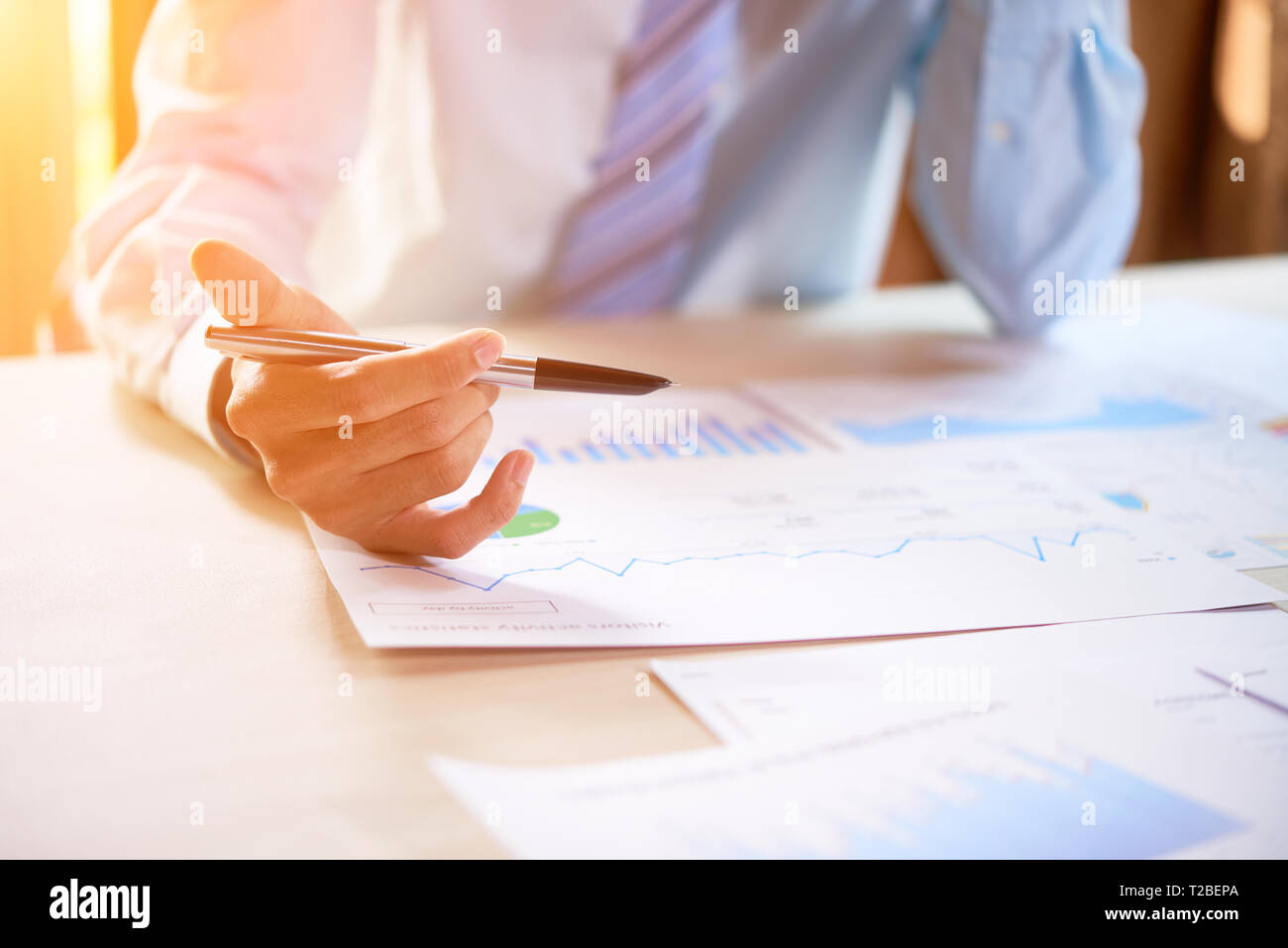 Checking reports hi-res stock photography and images - Alamy