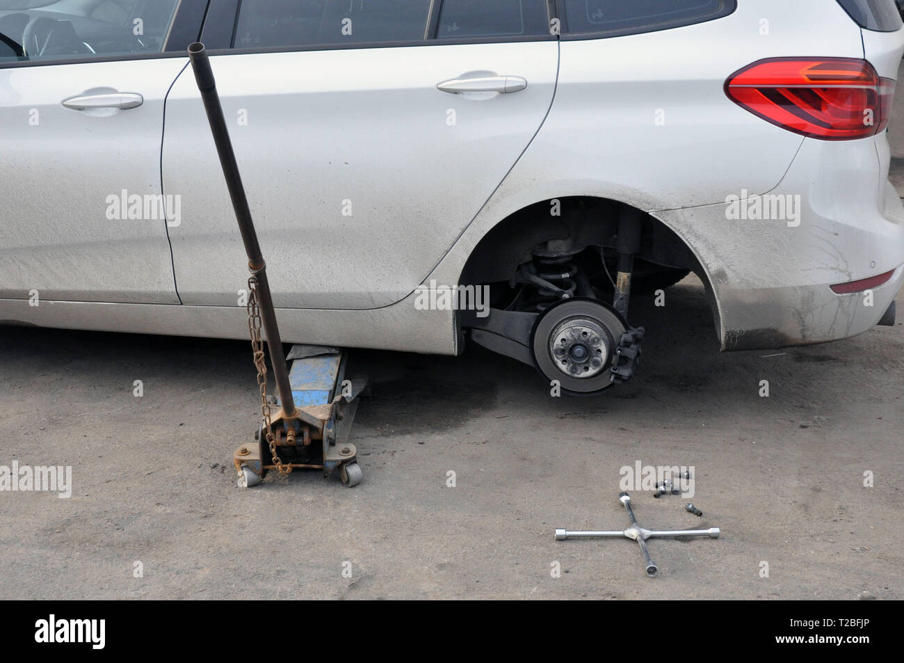 Asphalt breakage hi-res stock photography and images - Alamy