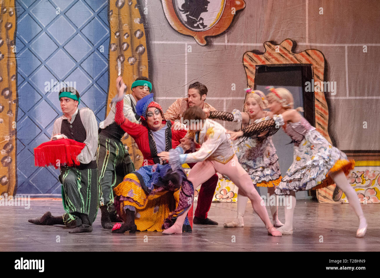 Cuban National Ballet Performs "Cinderella" in Tearo La Caridad, Santa ...