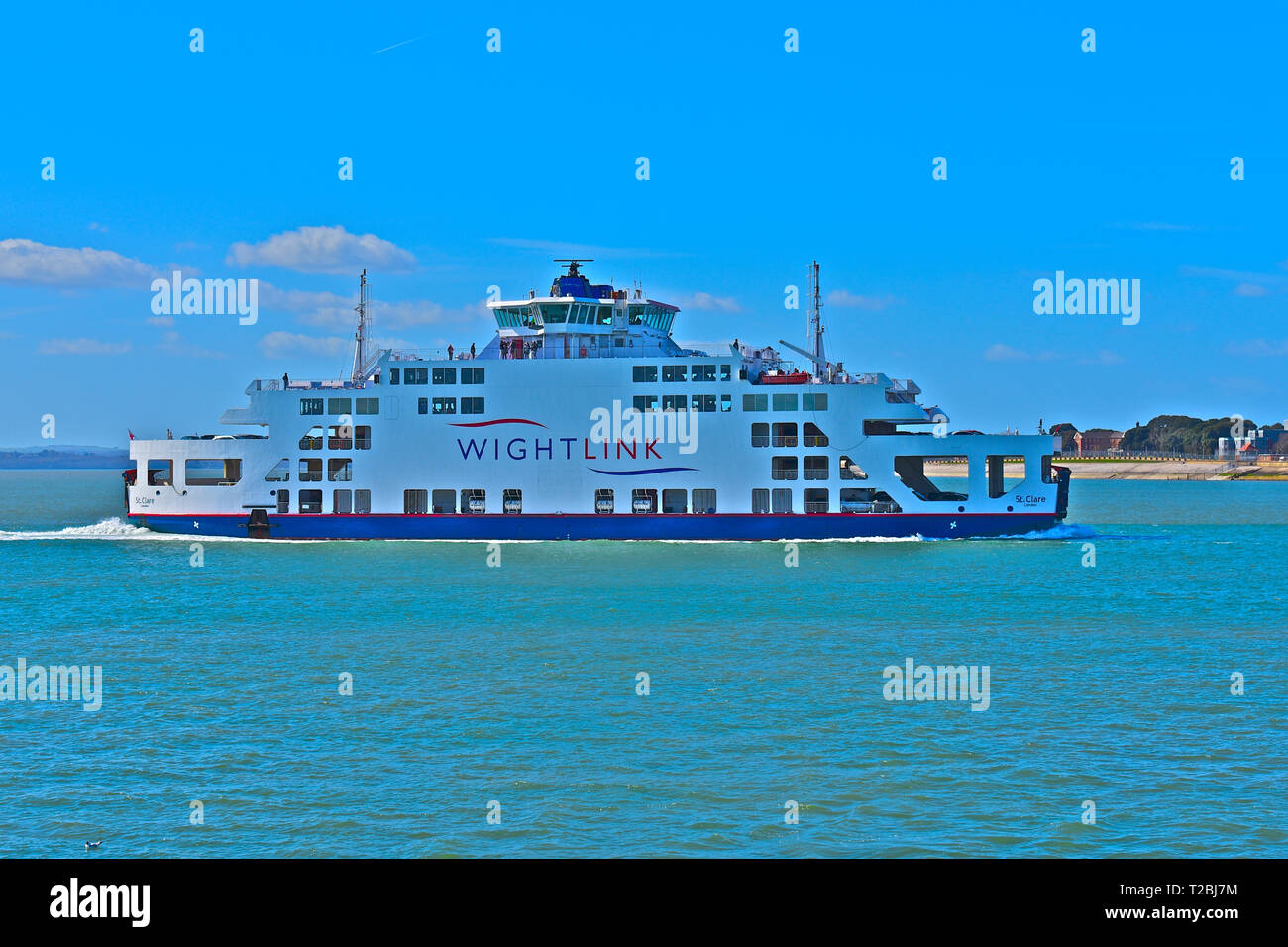 The Isle of Wight ferry 'St Clare' operated by Wightlink, approaches ...