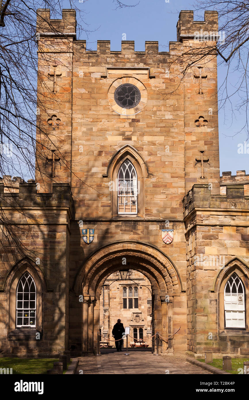 Durham castle gatehouse hi-res stock photography and images - Alamy