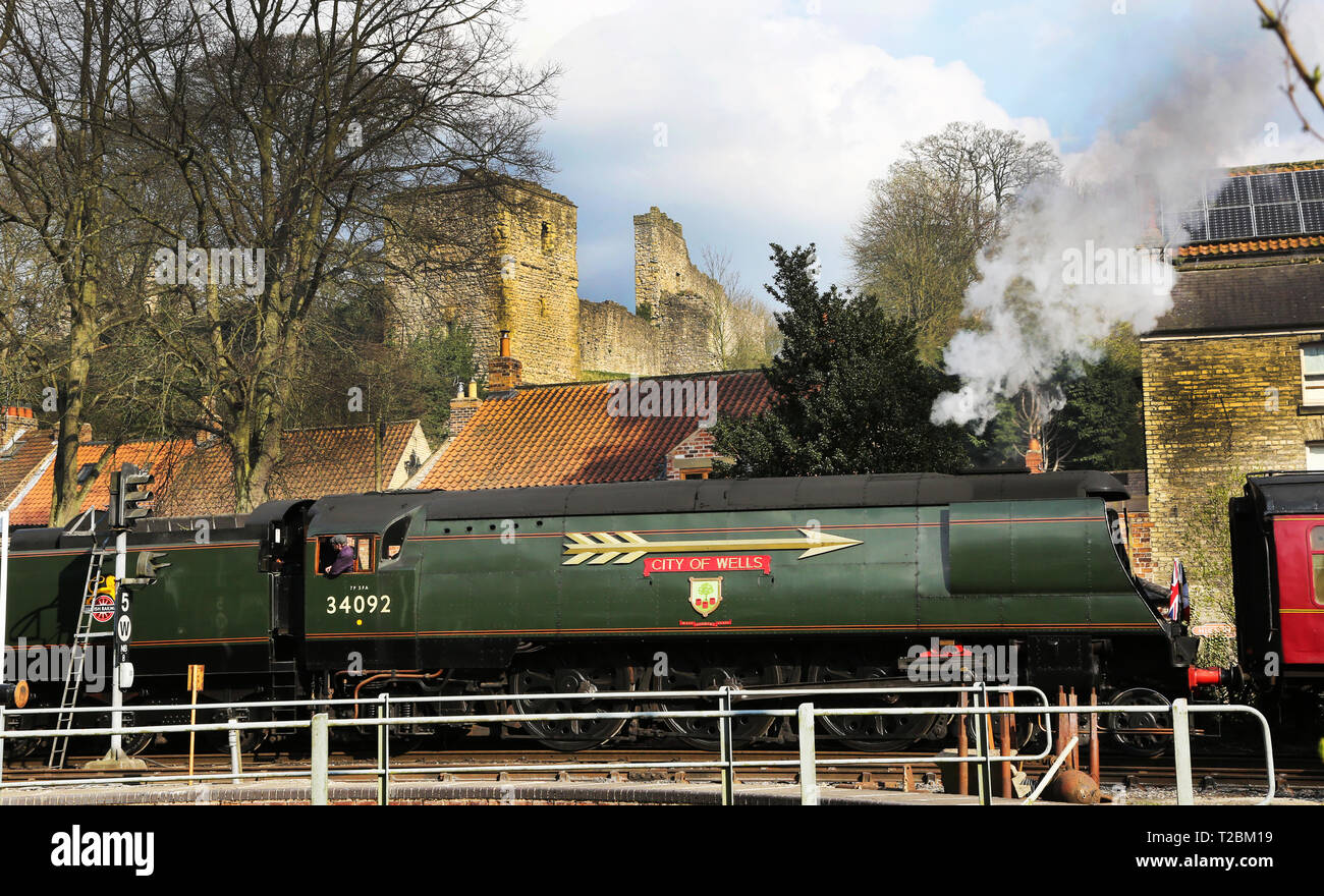 34092 locomotive hi-res stock photography and images - Alamy
