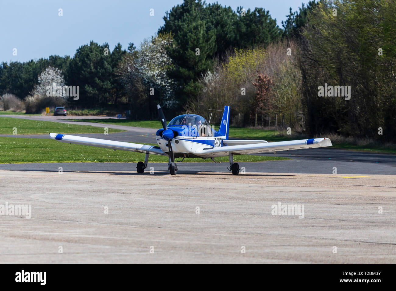 Single Engined Light Aircraft Used for Pilot Training Stock Photo - Alamy
