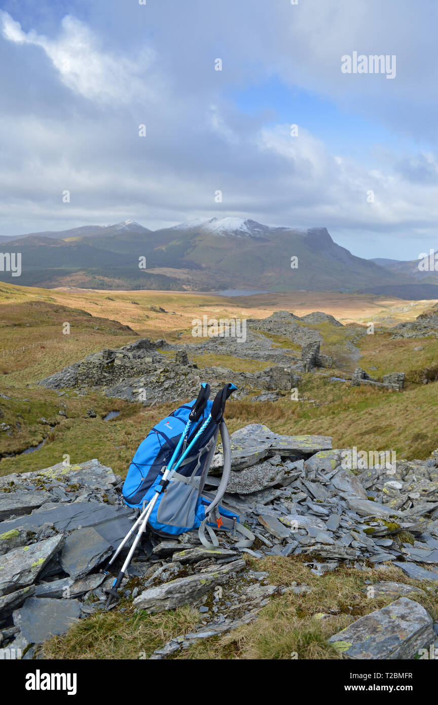 Nantlle Ridge viewed from deviated trail off the Rhyd Ddu path ...