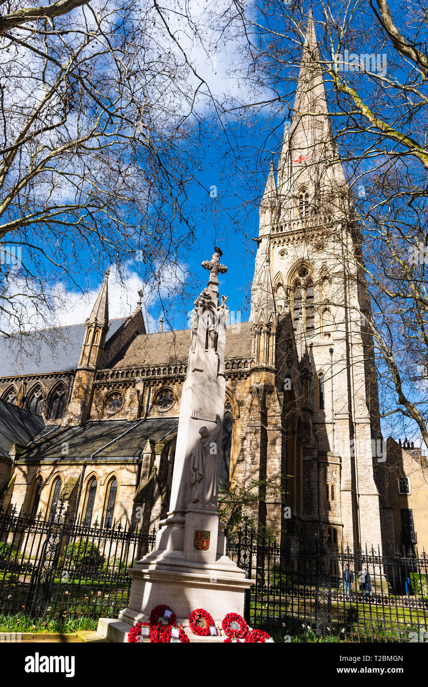 Gotica kathedrale hi-res stock photography and images - Alamy