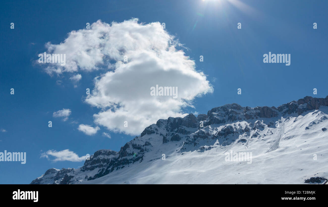 The Taurus Mountains are a mountain complex in southern Turkey ...