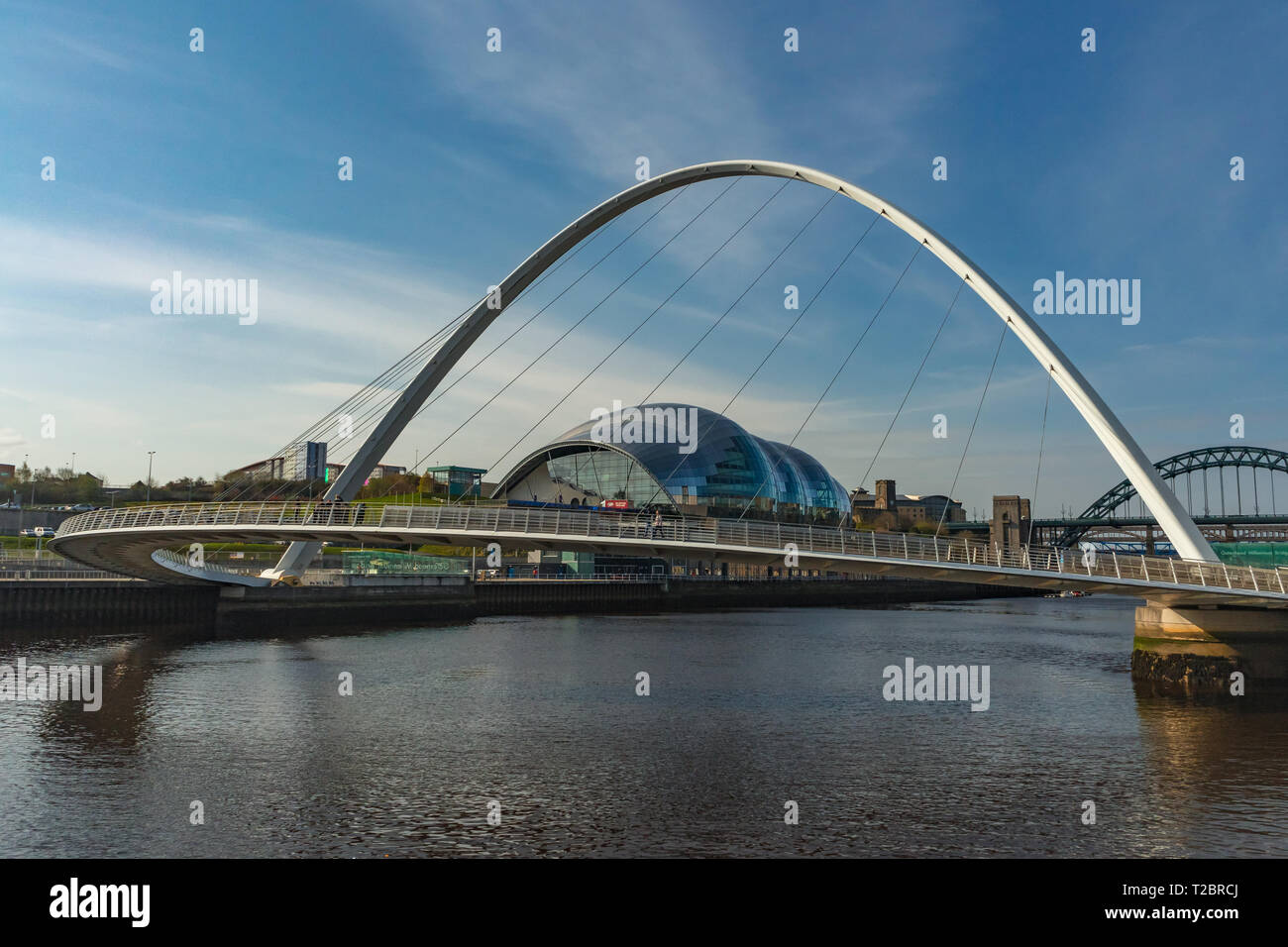 Millenium Bridge, Newcastle/Gateshead Stock Photo - Alamy