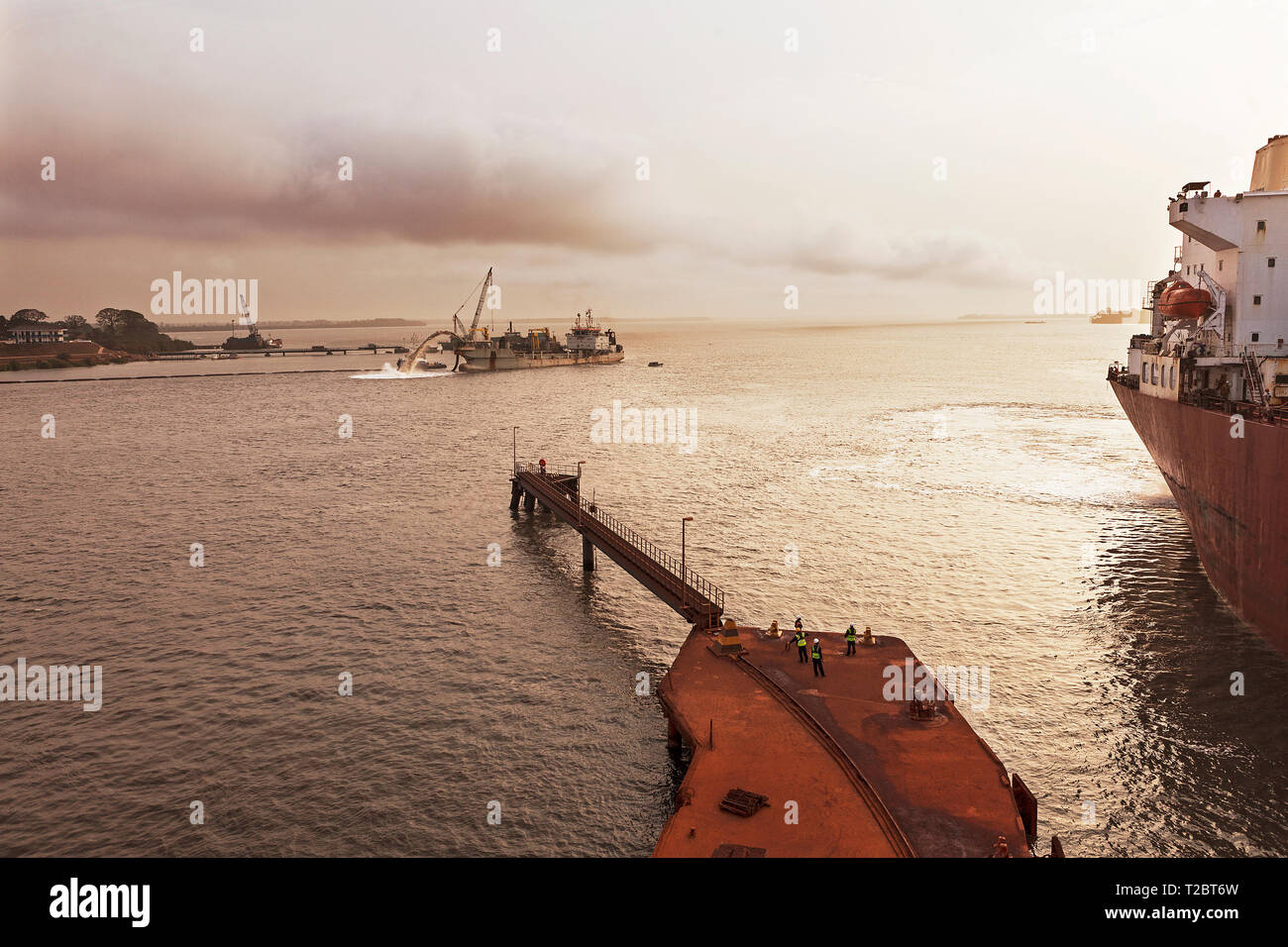 Dredging operation hi-res stock photography and images - Alamy