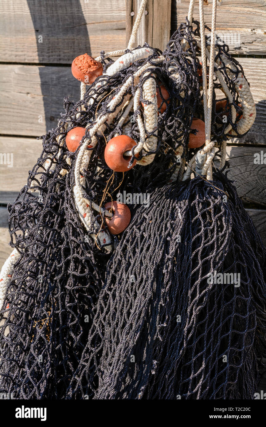Black fishing net hi-res stock photography and images - Alamy