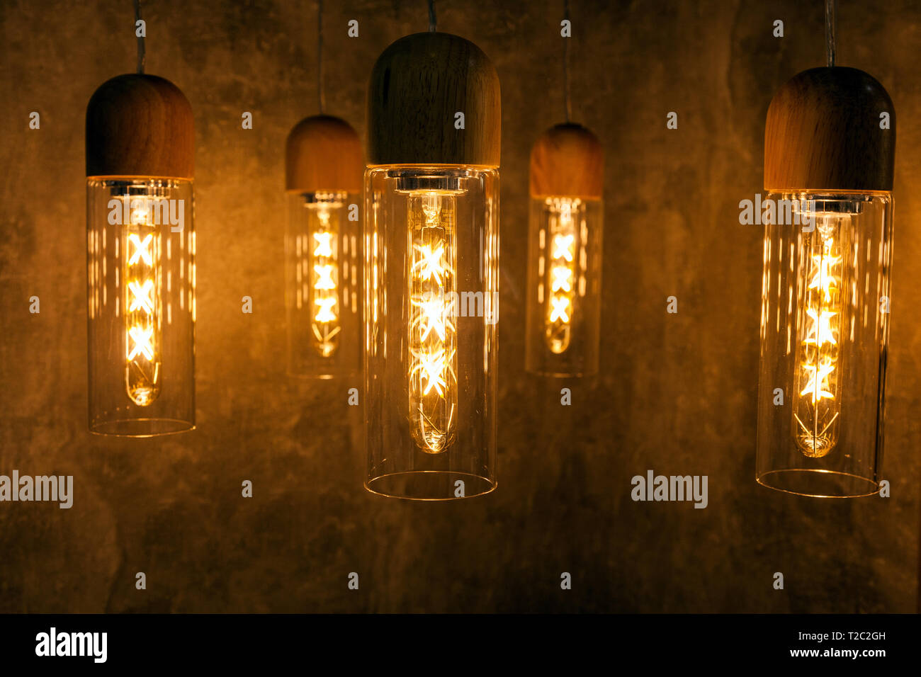 Collection of light bulbs hi-res stock photography and images - Alamy