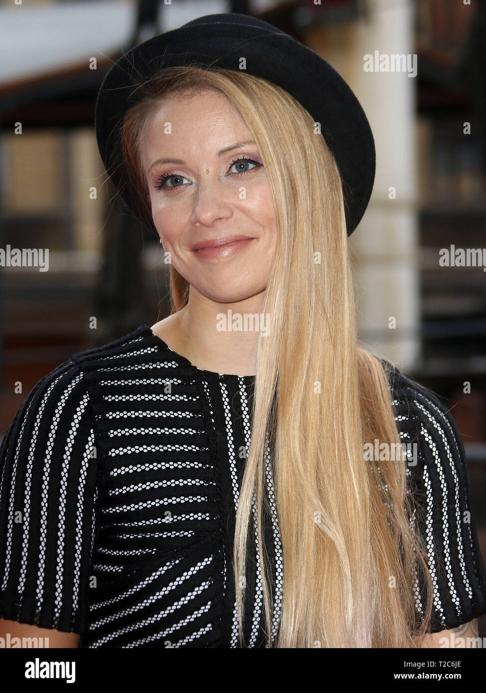 Julia hardy hi-res stock photography and images - Alamy