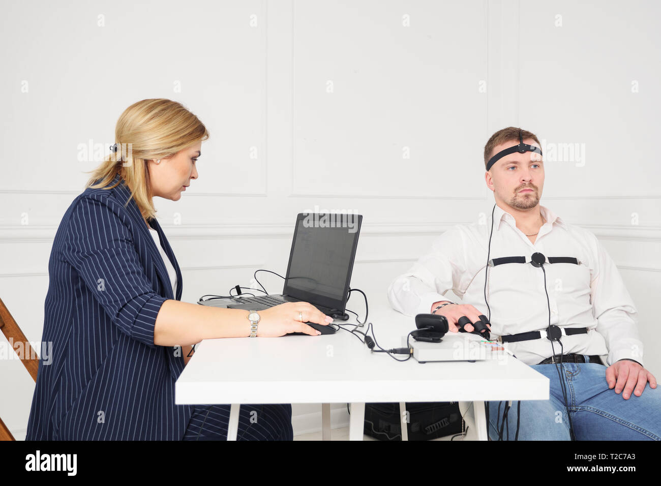 Lie detector test woman hi-res stock photography and images - Alamy