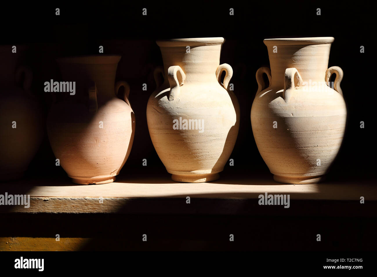 Traditional Pottery wheel thrown containers Stock Photo - Alamy