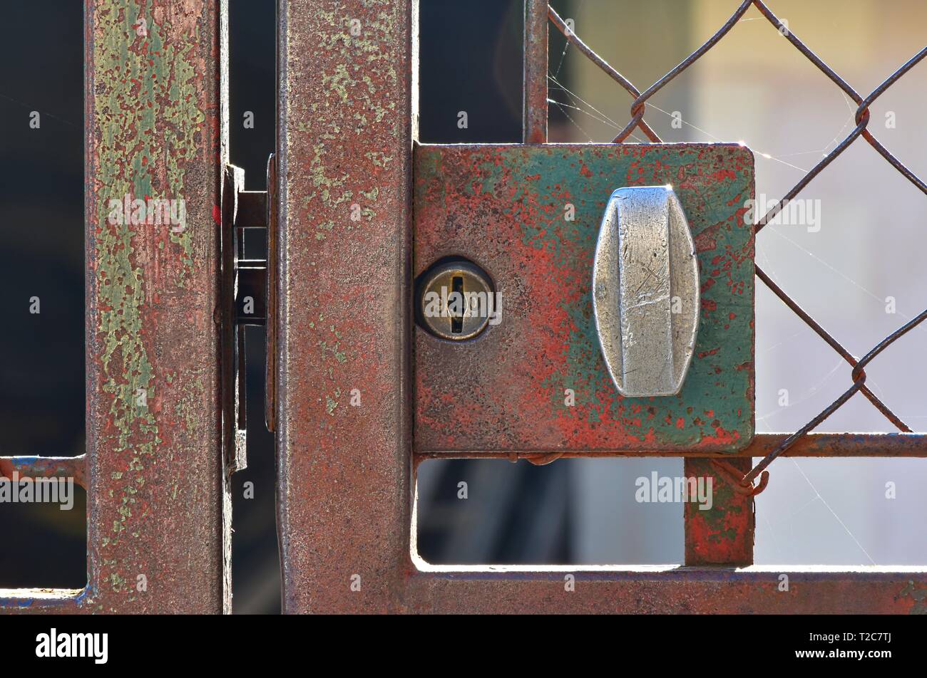 Security gate locks hi-res stock photography and images - Alamy