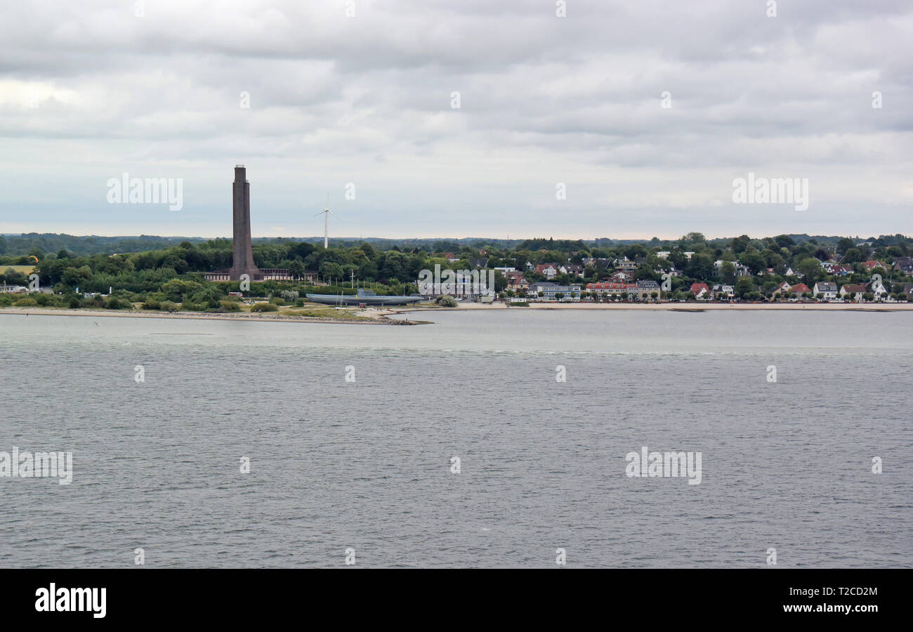 Laboe, Germany. 05th July, 2018. The naval memorial and the submarine ...