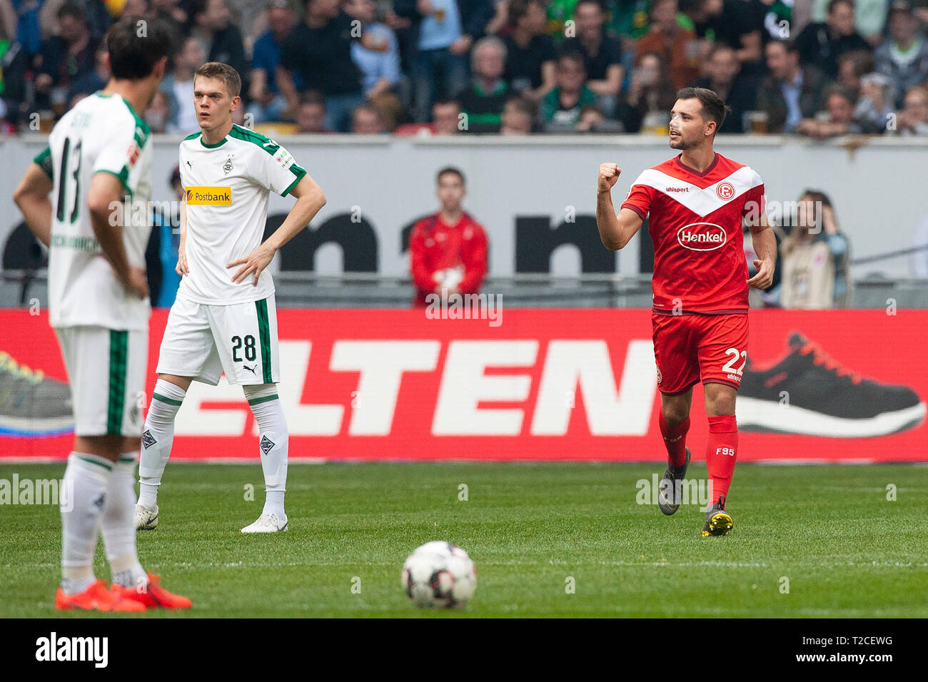 Mi 27 30 2 hi-res stock photography and images - Alamy