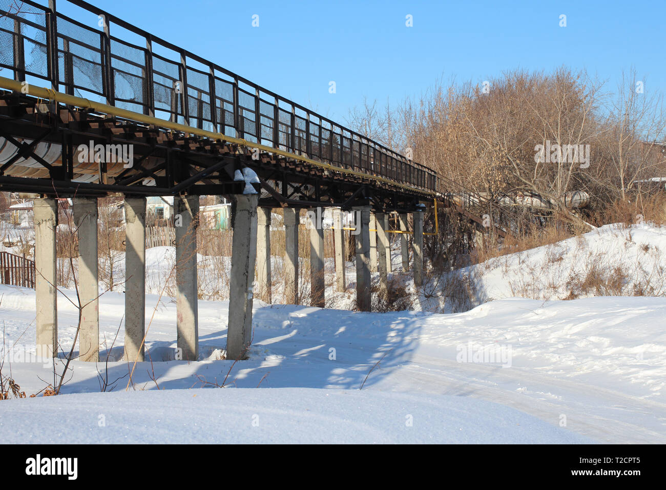 Ravine crossing hi-res stock photography and images - Alamy