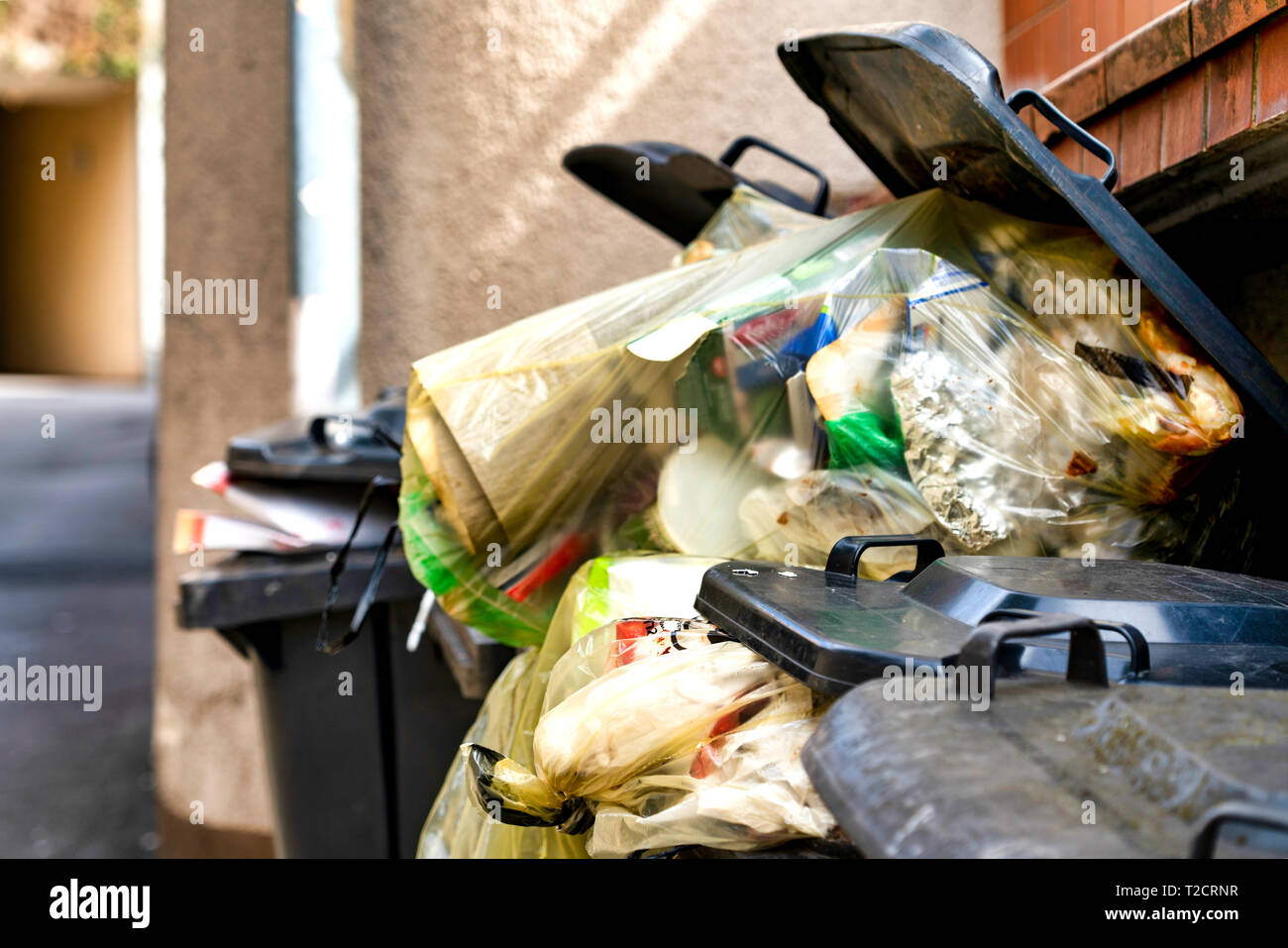 Industrial garbage bins hi-res stock photography and images - Alamy
