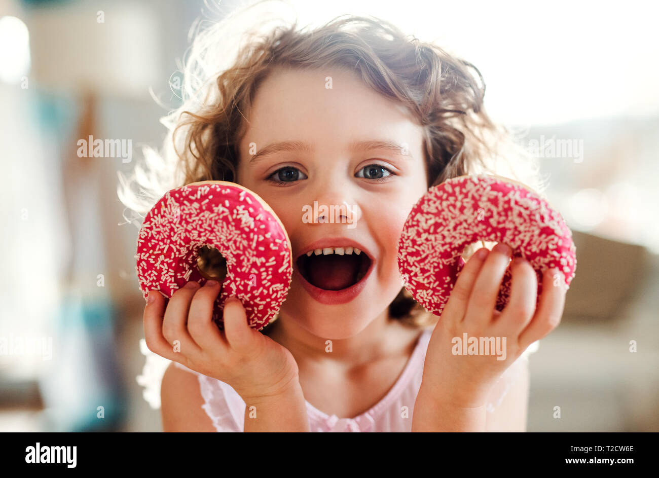 Doing doughnuts hi-res stock photography and images - Alamy
