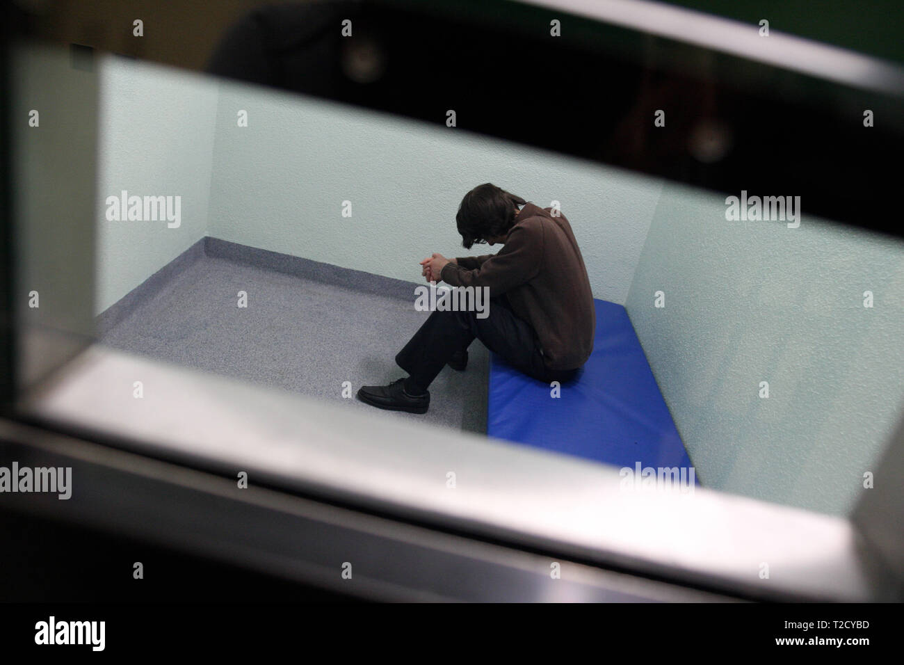 Police custody suite hi-res stock photography and images - Alamy