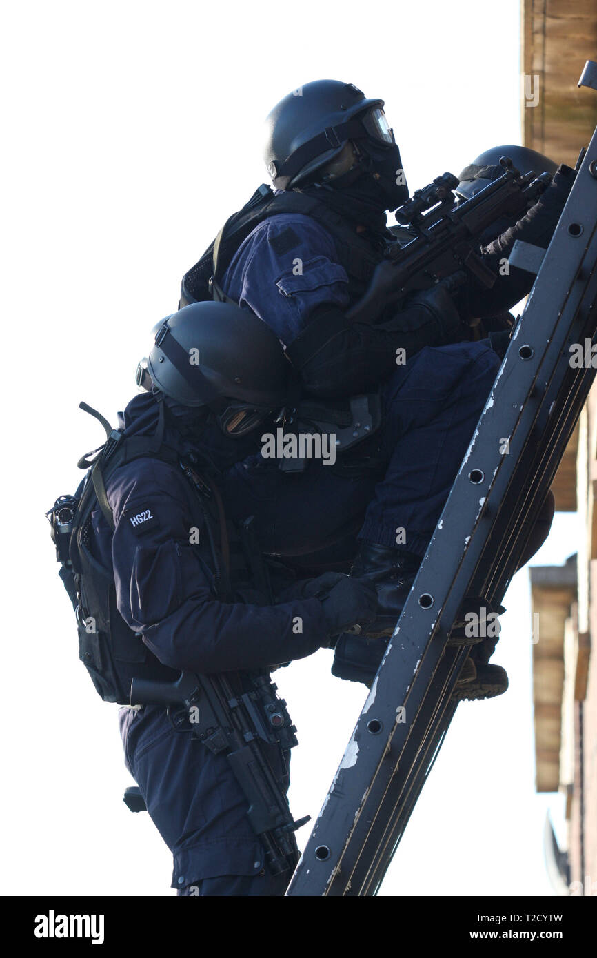 armed police with weapons Stock Photo - Alamy