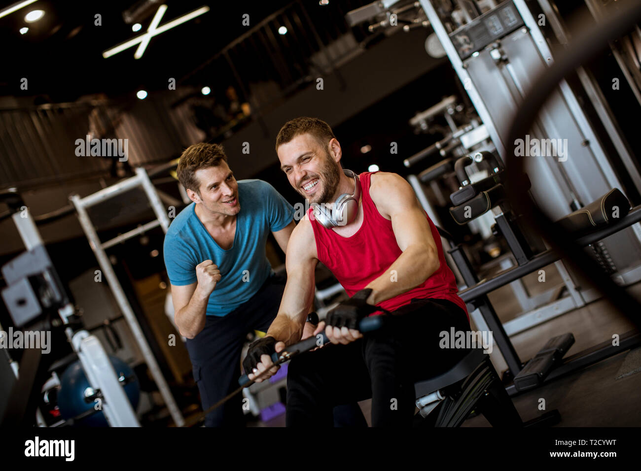 Man abdominals exercise hi-res stock photography and images - Alamy