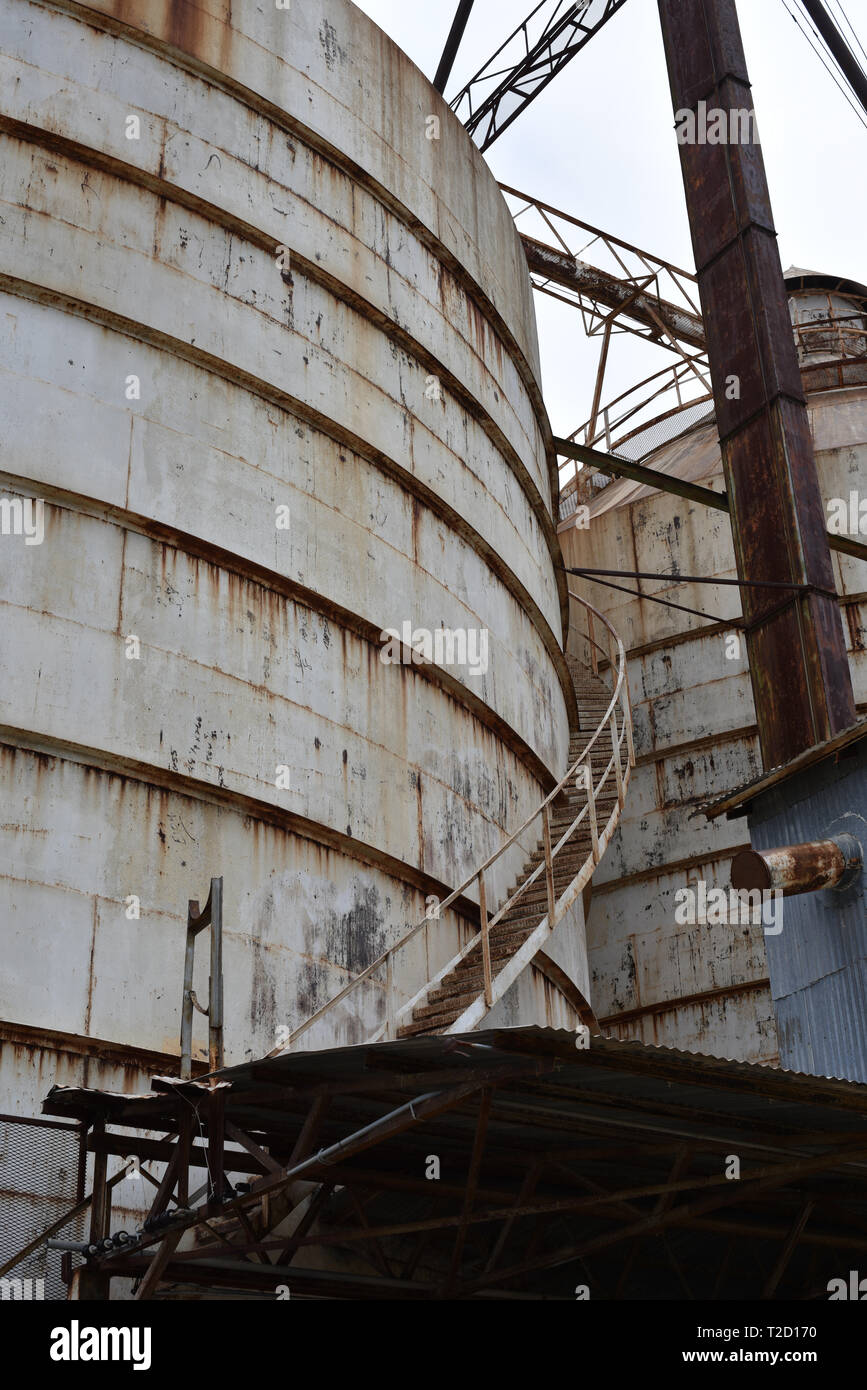 Magnolia silos hi-res stock photography and images - Alamy