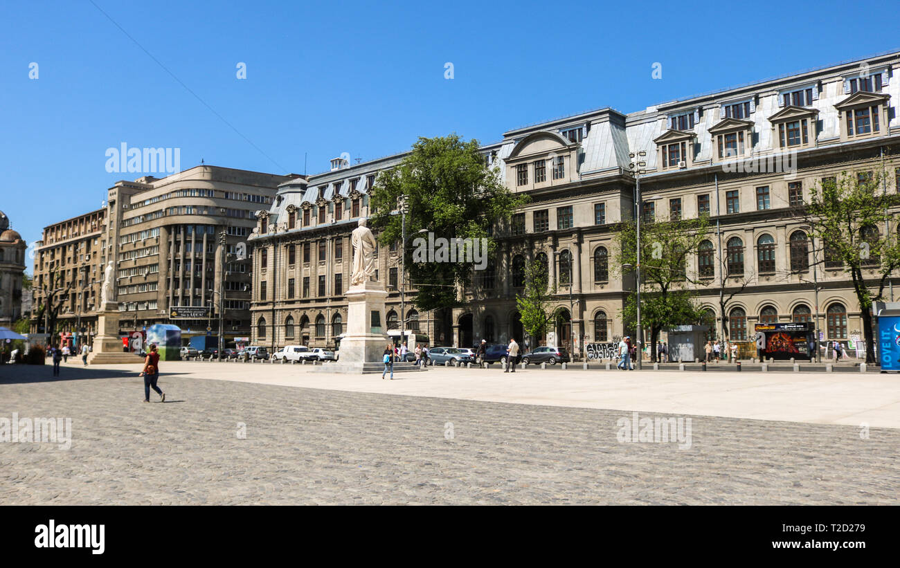 University square bucharest hi-res stock photography and images - Alamy