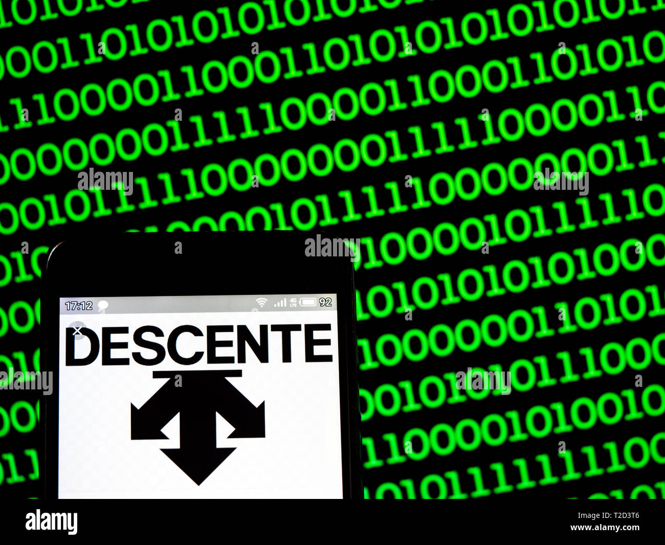 Descente logo hi-res stock photography and images - Alamy