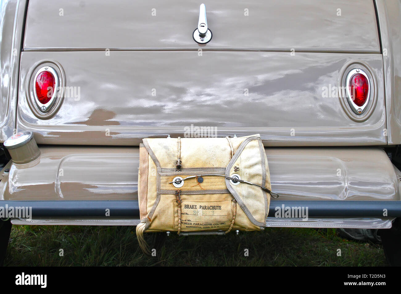Brake parachute installed to the customized car at Pick-Nick 2018 ...