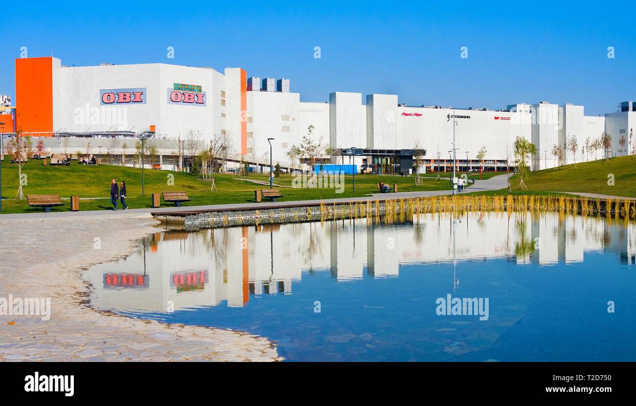 Moscow, Russia - October 18, 2018: Mall "Avia Park", modern residential ...