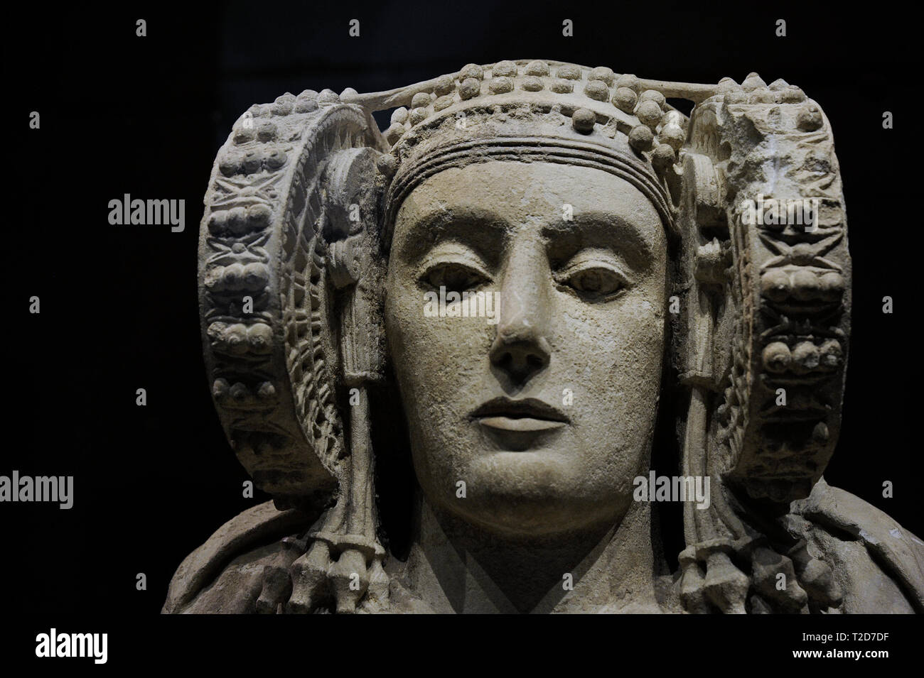 Lady of elx sculpture hi-res stock photography and images - Alamy