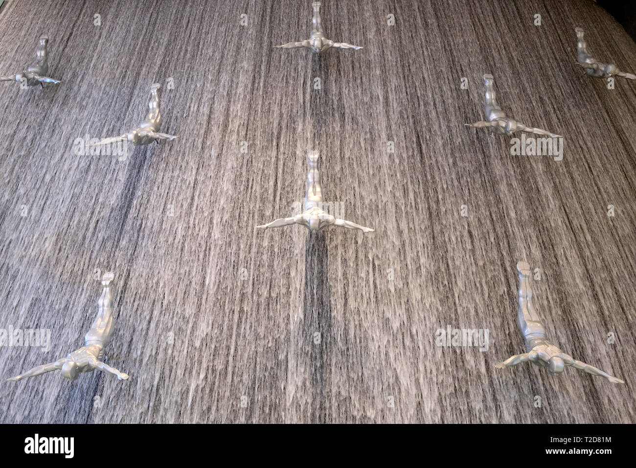 Human Waterfalls at the Dubai Mall, Dubai, United Arab Emirates Stock ...