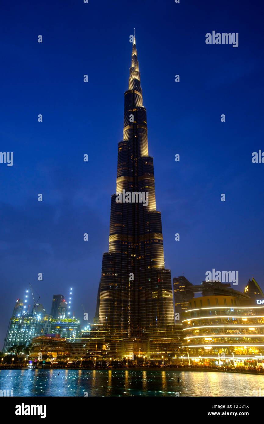 Burj khalifa skyscraper hi-res stock photography and images - Alamy