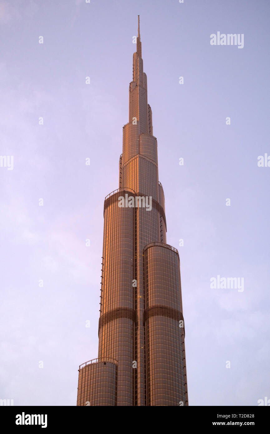 Burj khalifa skyscraper hi-res stock photography and images - Alamy