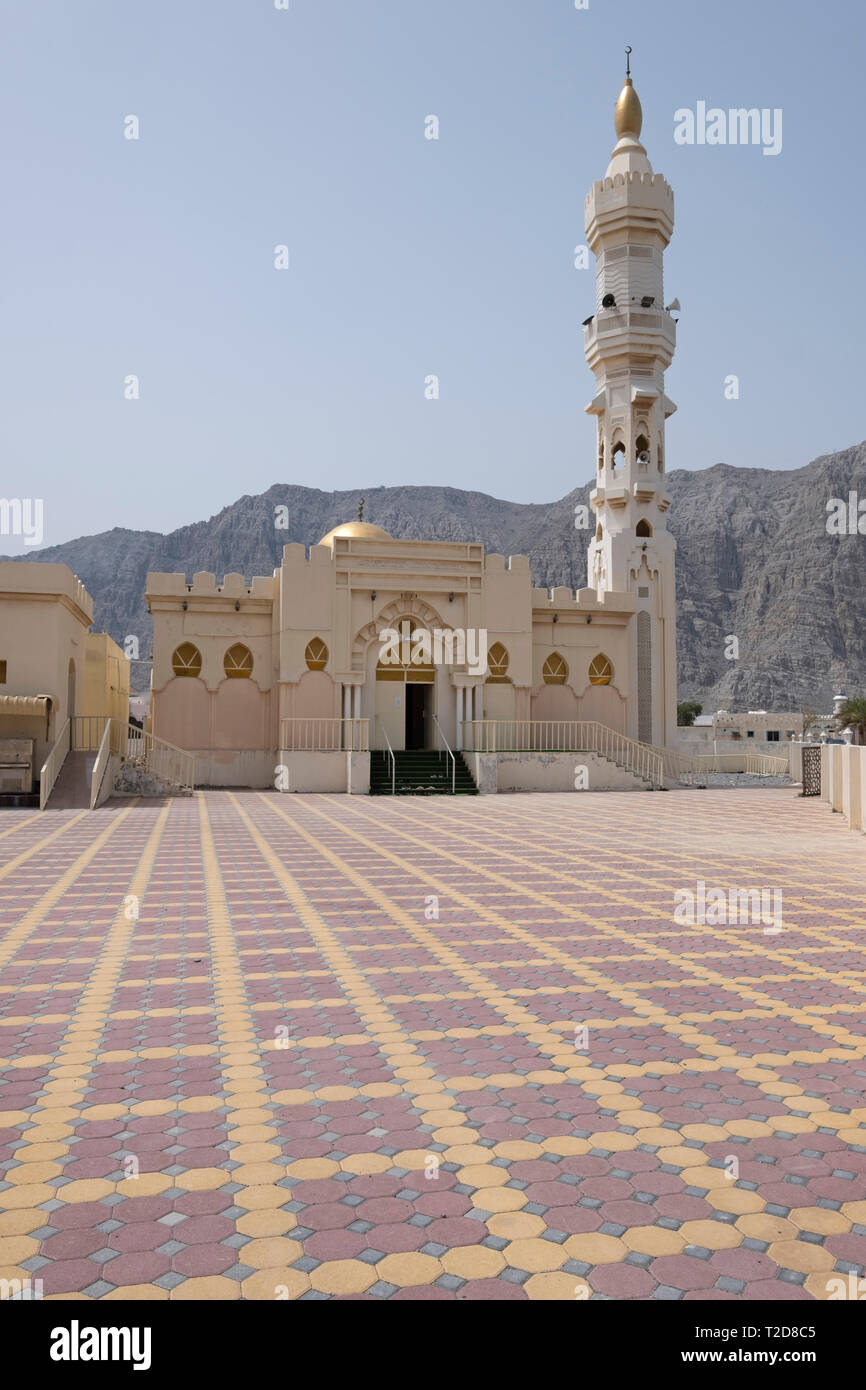 Mosque in Khasab, Oman Stock Photo - Alamy