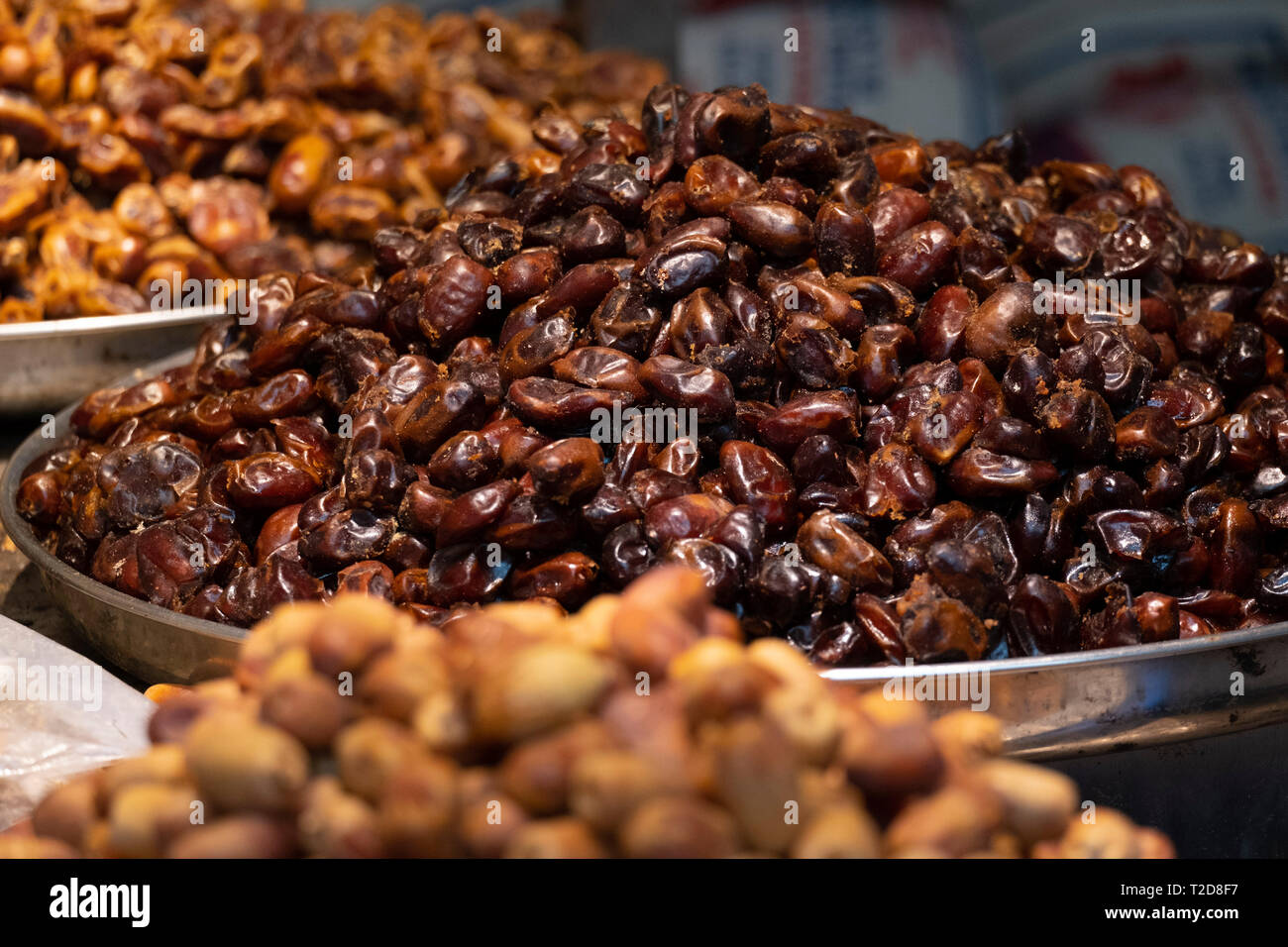 Fresh dates market hi-res stock photography and images - Alamy