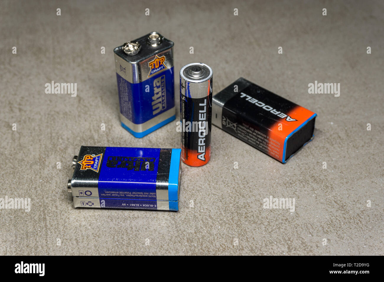 Silver batteries hi-res stock photography and images - Alamy