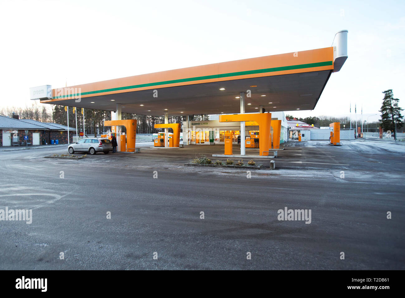Preem bensinstation hi-res stock photography and images - Alamy