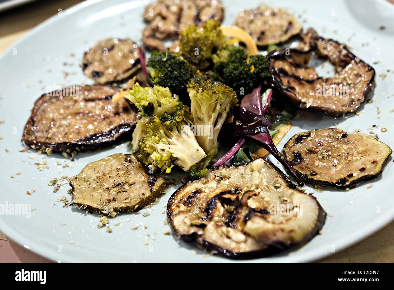 Vegetables side dish hi-res stock photography and images - Alamy