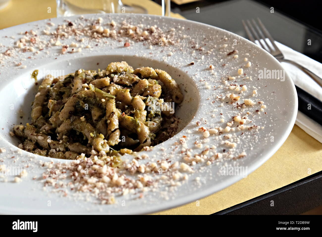 Busie hi-res stock photography and images - Alamy